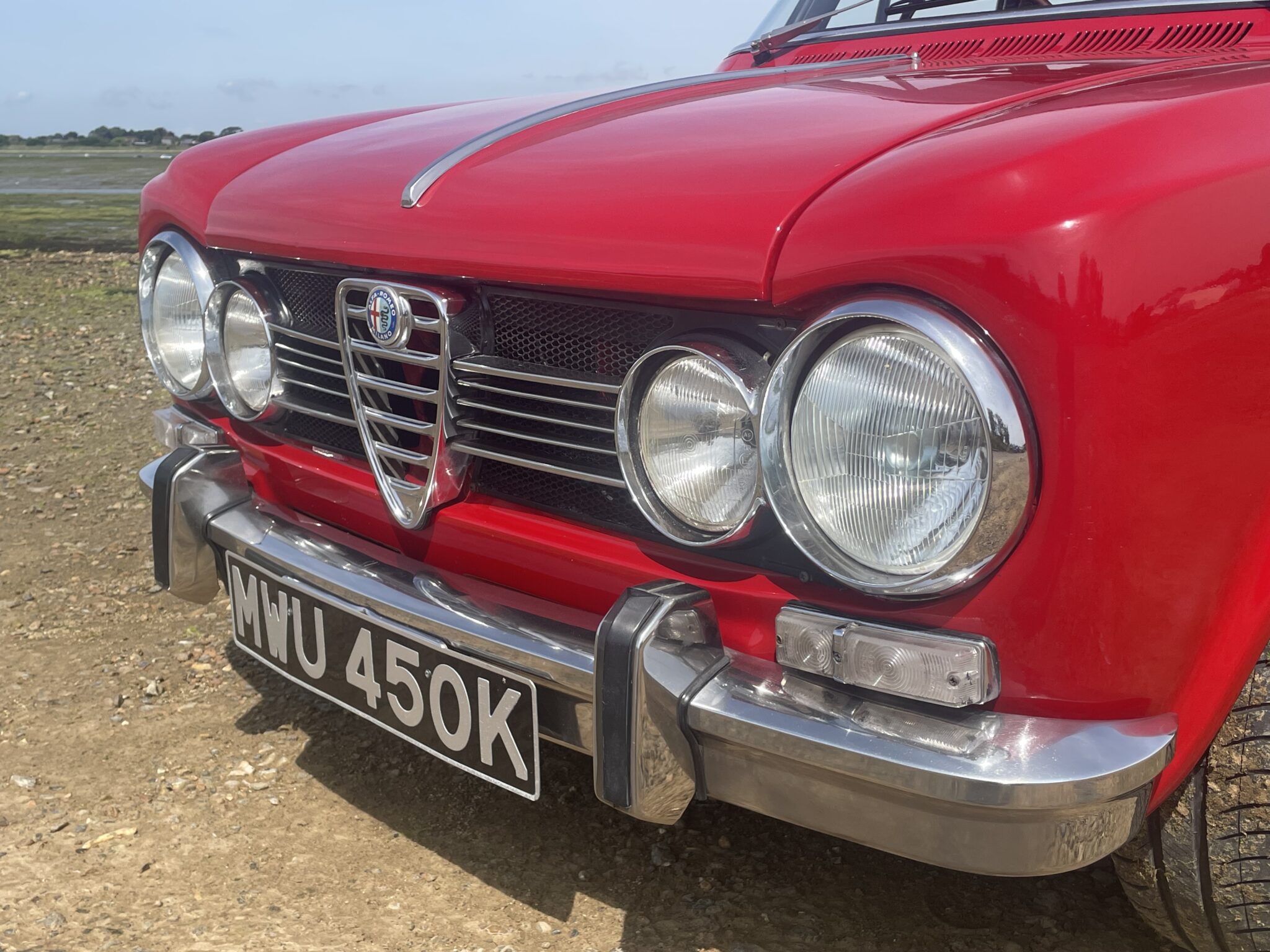 Alfa Romeo Giulia Super 2.0 - AJM Classics